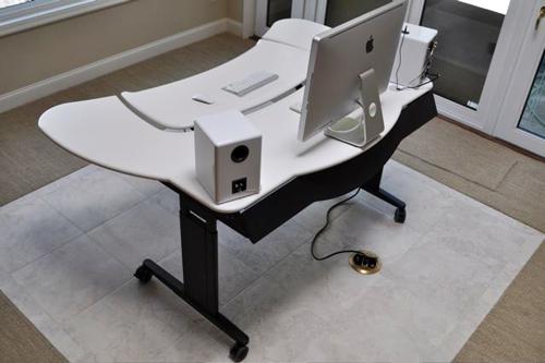 Ergonomic Desk Gallery – Biomorph Inc